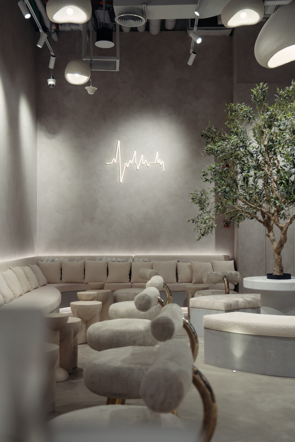 How to Make Matcha Latte | Step-by-Step Guide for the Perfect Green Drink